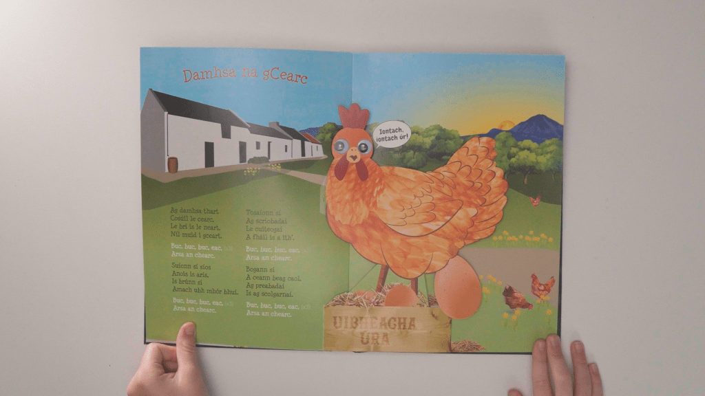Preab sa Cheol - Preab sa Cheol - Irish language pop-up book